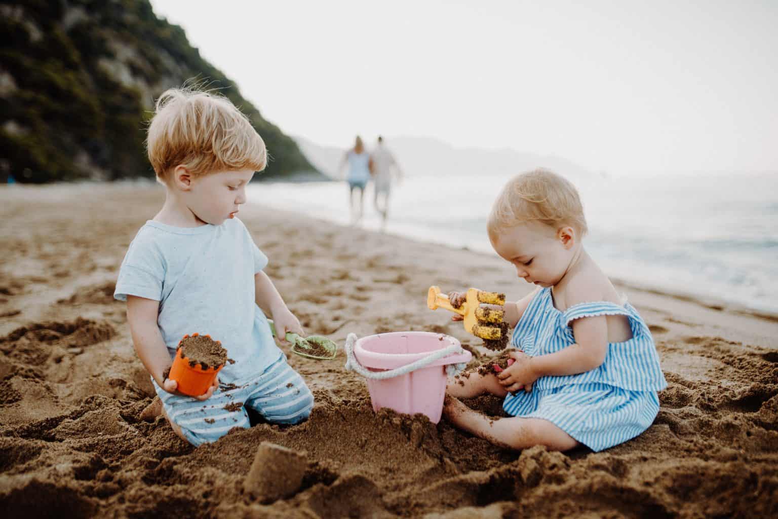 Eco-Friendly Beach Toys for Kids - Natural Baby Mama